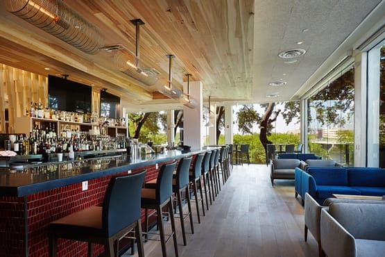 Radisson bar and lounge - MicroMain